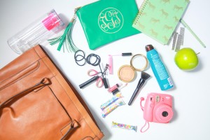 What to Pack for Spring Break - Run To Radiance