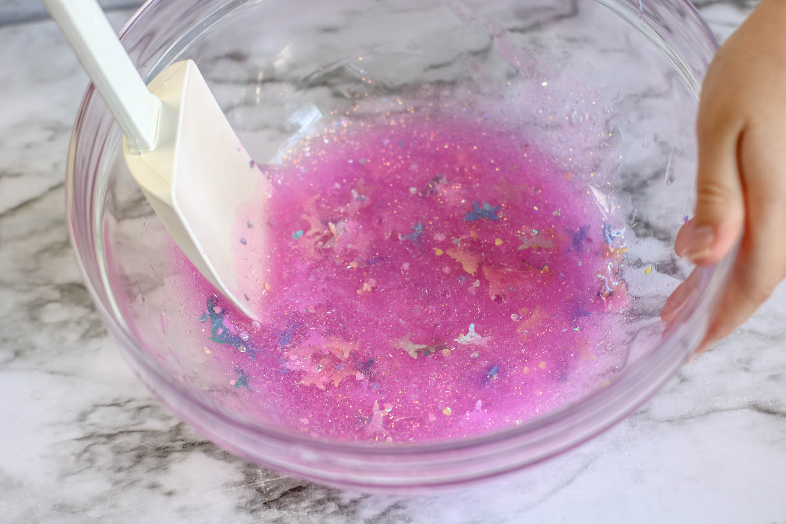 How To Make Fun And Sparkly Unicorn Slime - Run To Radiance