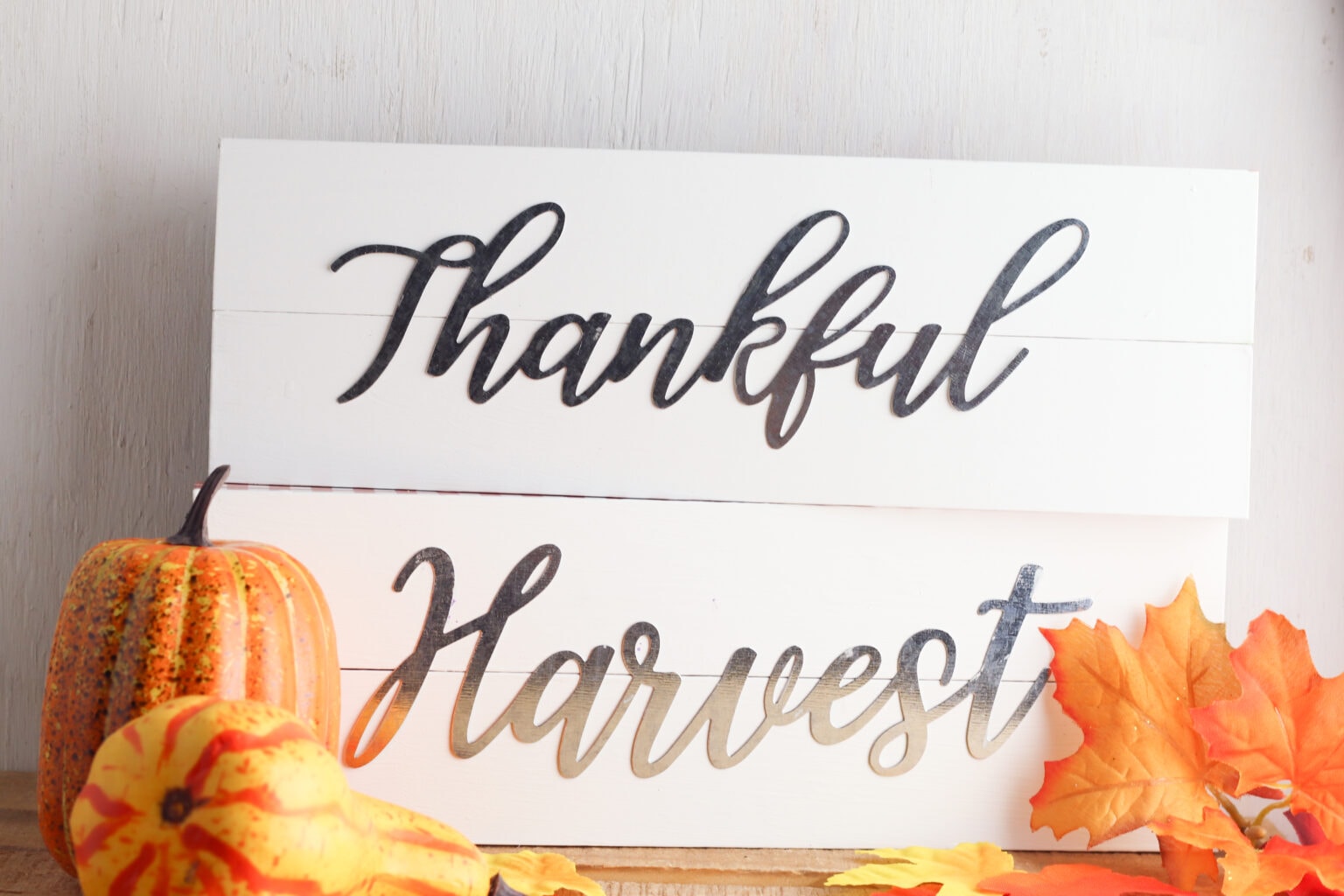How to Make Your Own DIY Fall Metal Sign From The Dollar Tree - Run To ...
