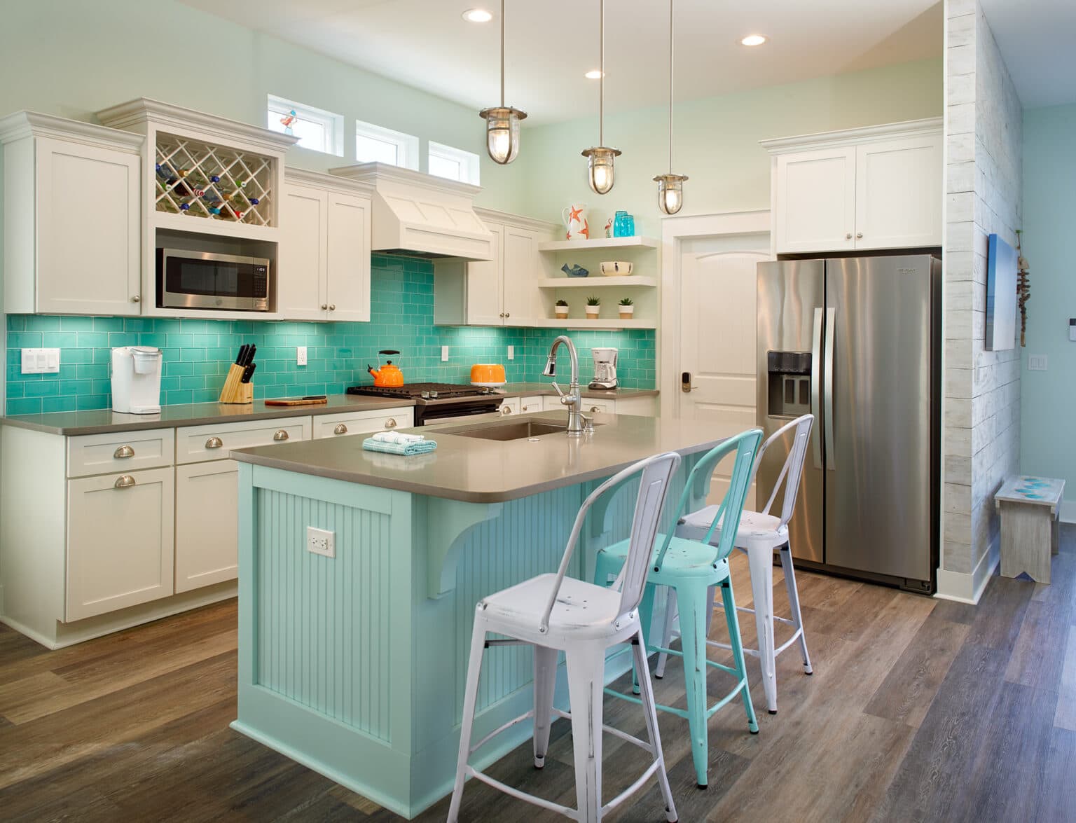 Trendspotting – Blue Two-Tone Kitchen Cabinets - Run To Radiance