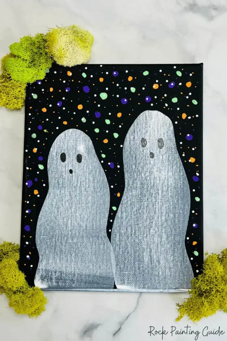 19+ Spooky and Sweet Halloween Crafts for Kids - Run To Radiance