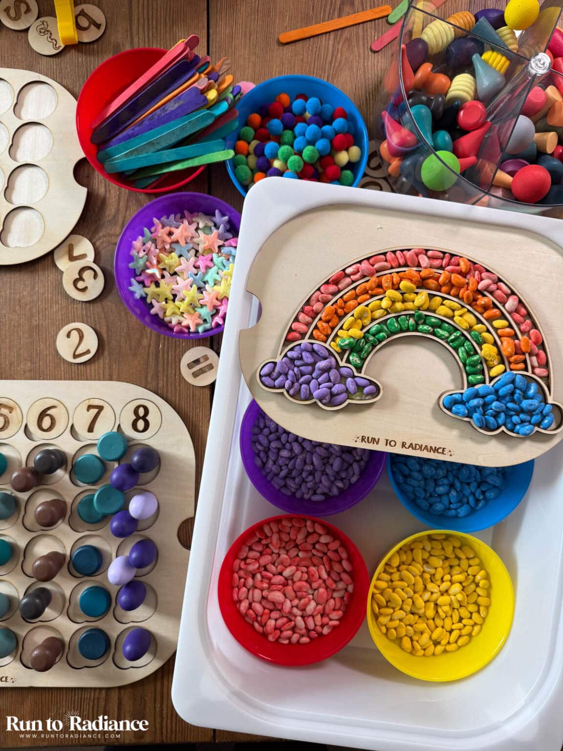 Easy Rainbow Suncatcher (Toddler-Friendly St Patrick's Day Fun) - Run ...